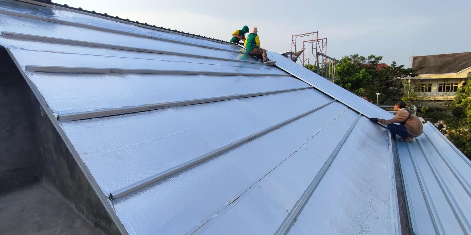 Galvalume Steel: FAQs About Florida's Top Metal Roofing Material | John Hogan Roofing Company
